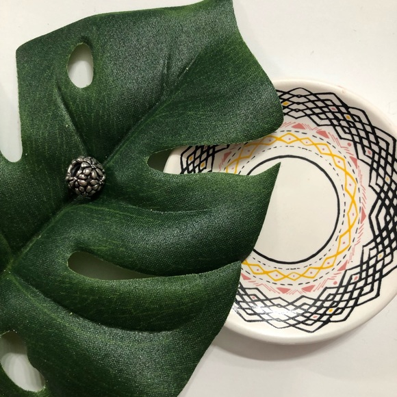 Pandora | Jewelry | Flower Pandora Charm | Poshmark